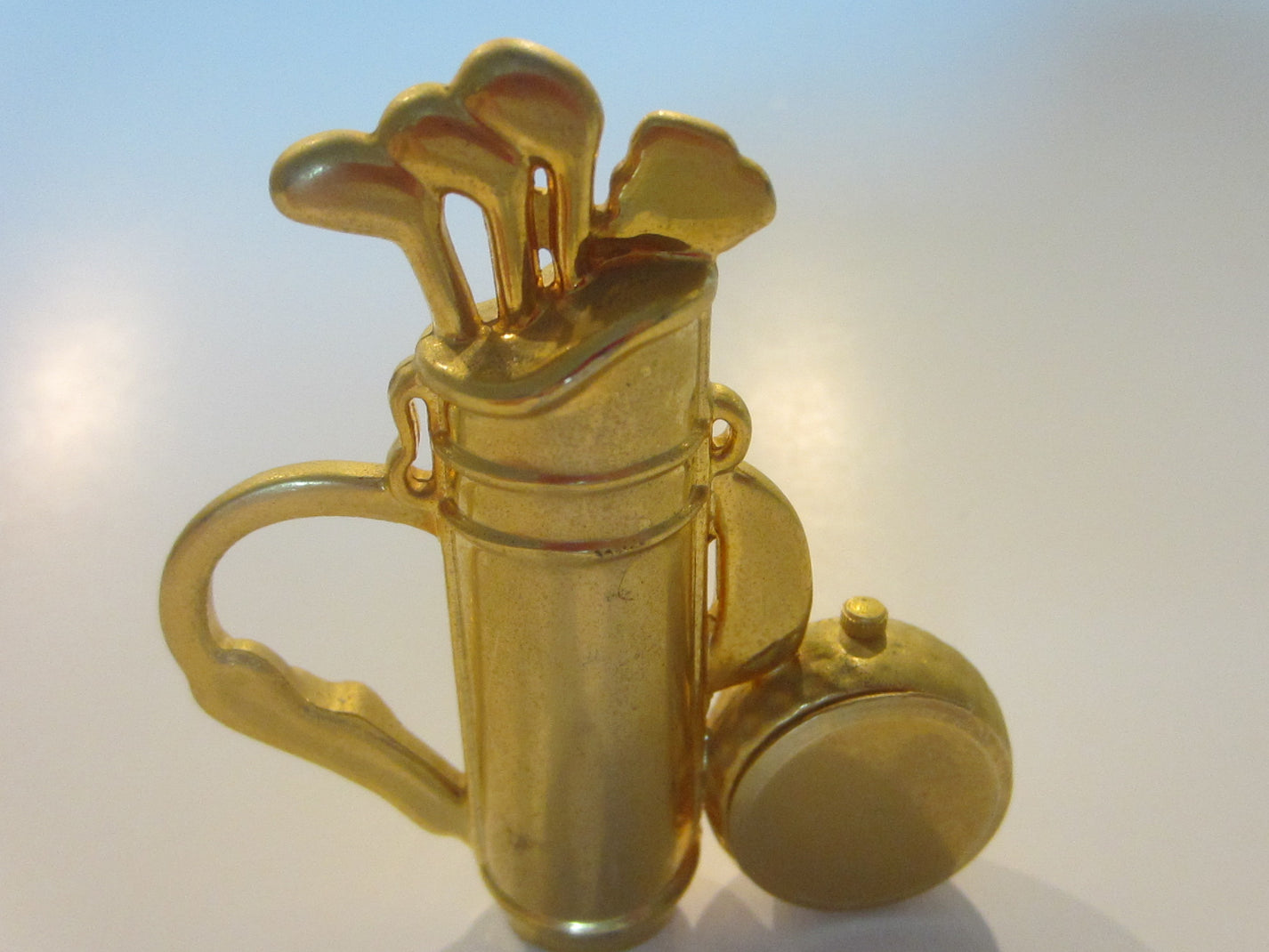 Mini Brass Quartz Golf Clock White Dial – Designer Unique Finds