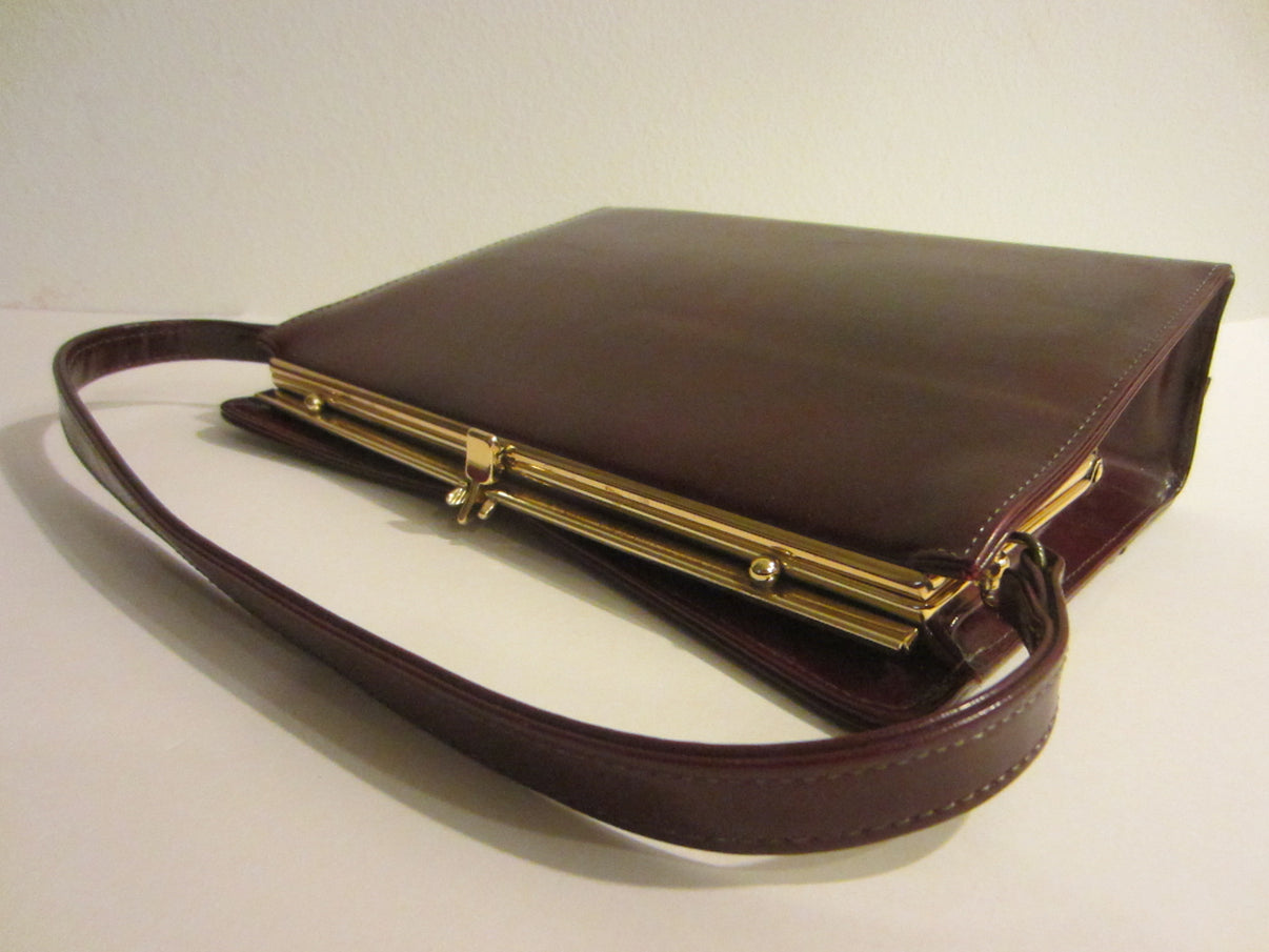 England Naturalizer Simulated Leather Vintage Signature Handbag ...