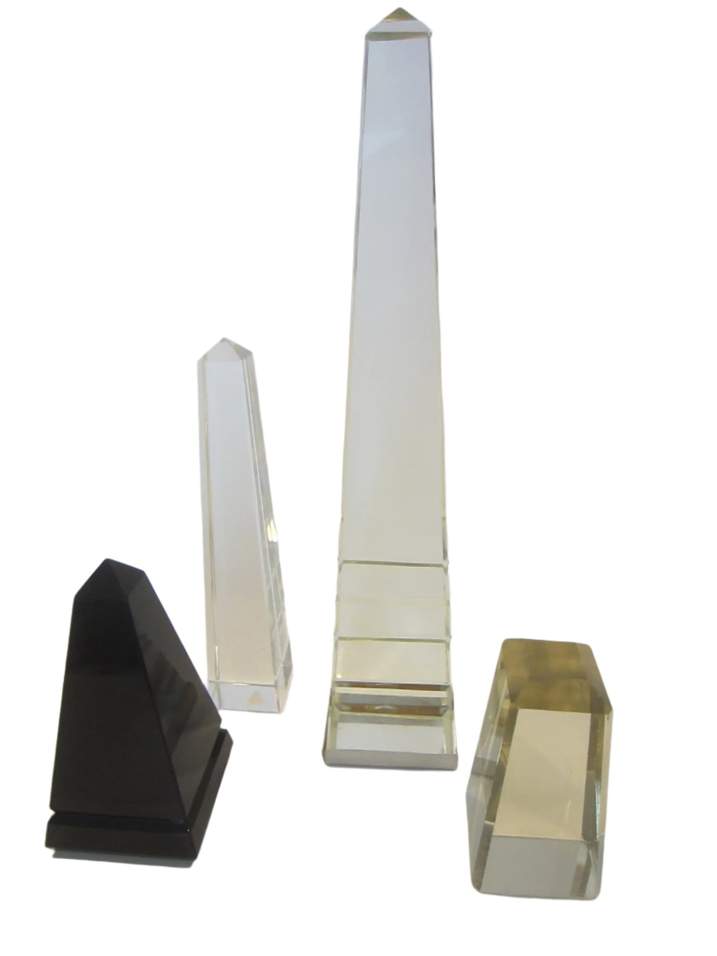 Art Glass Obelisks Suite Inspires Parisian Monuments – Designer Unique ...
