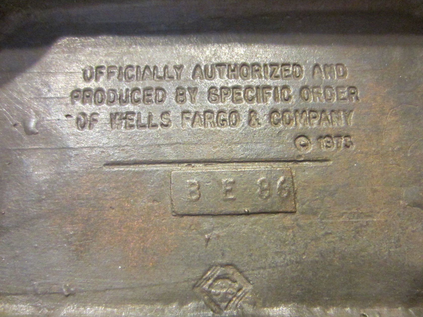 Wells Fargo Co Bronze Coach Paperweight Scripted – Designer Unique Finds