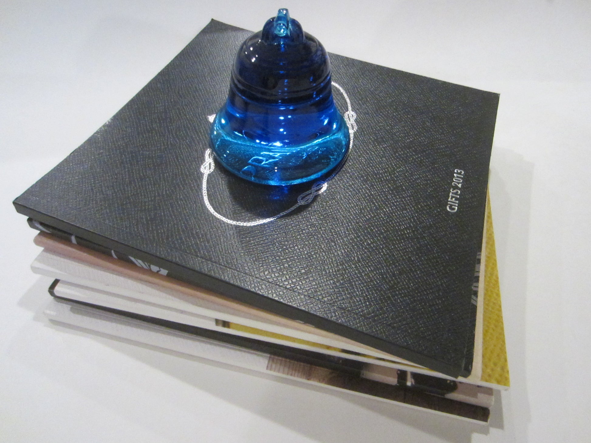 Blue Bell Pressed Glass Mid Century Modern Paperweight – Designer ...