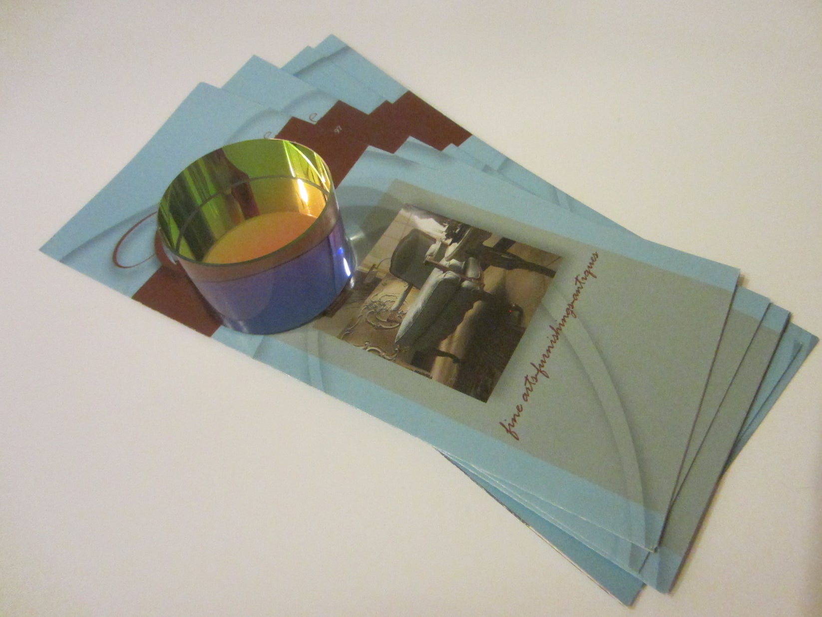 Glowing Glass Mini Paperweight – Designer Unique Finds