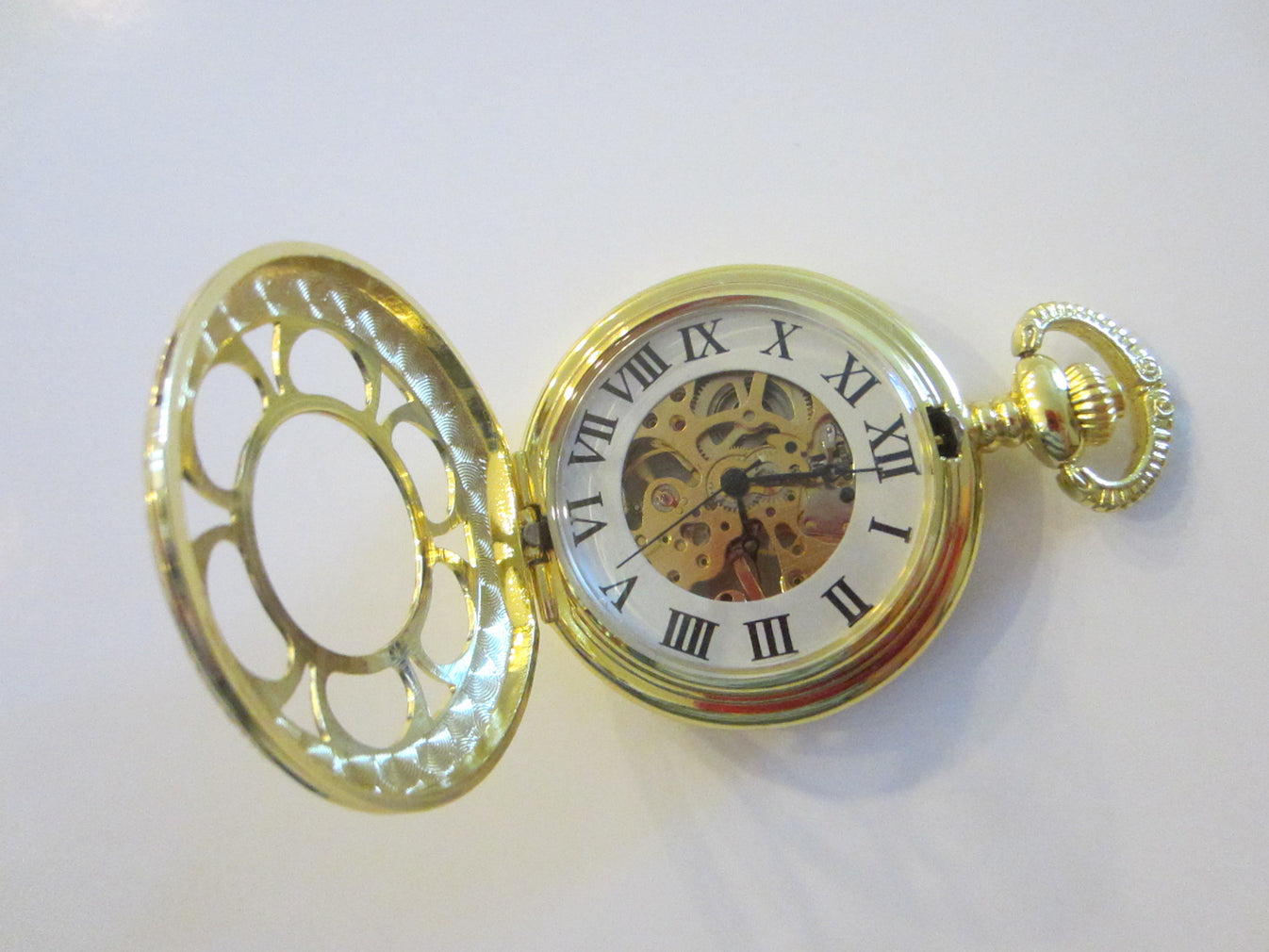 Geometric Hand Wind Golden Pocket Watch – Designer Unique Finds