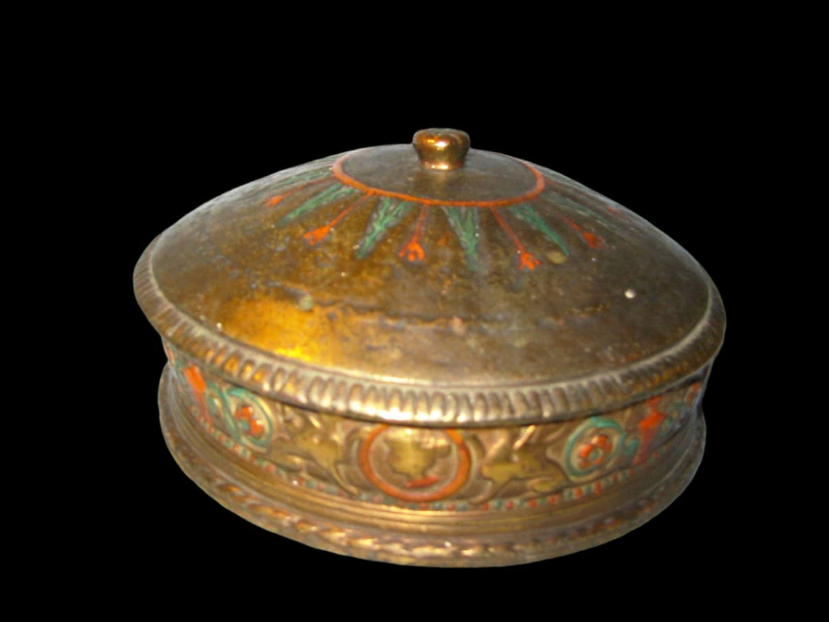 Italian Gold Figurative Lidded Chalkware Box Signed Hand Colored ...