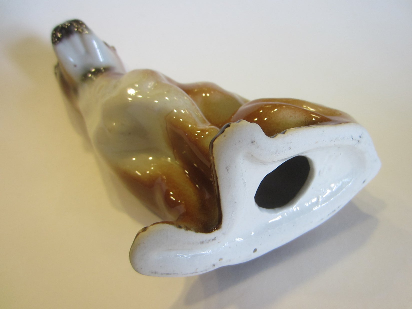 Seated Brown Ceramic Boxer Statue Marked M53 – Designer Unique Finds