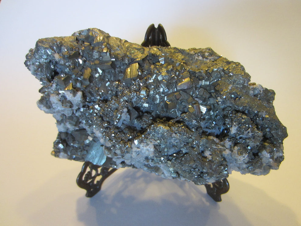Meteorite Uncommon Specimen In Cluster Crystals Metal Object – Designer ...