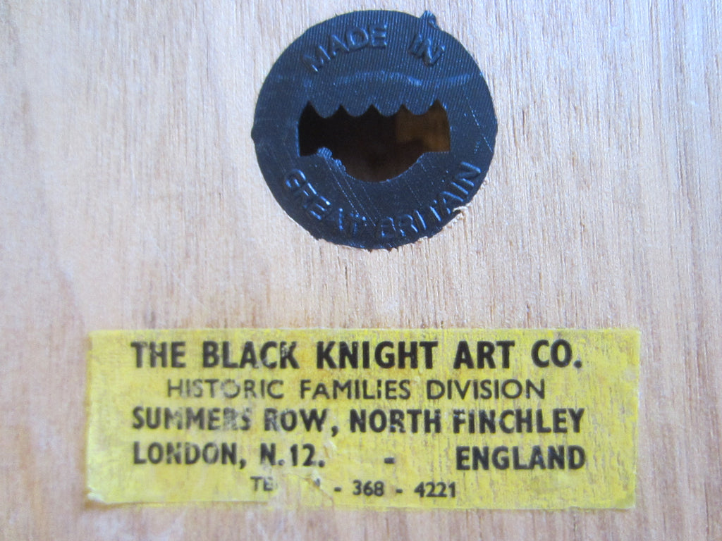 Dolan Family Crest Great Britain Plaque Crescent Coat Of Arm – Designer ...