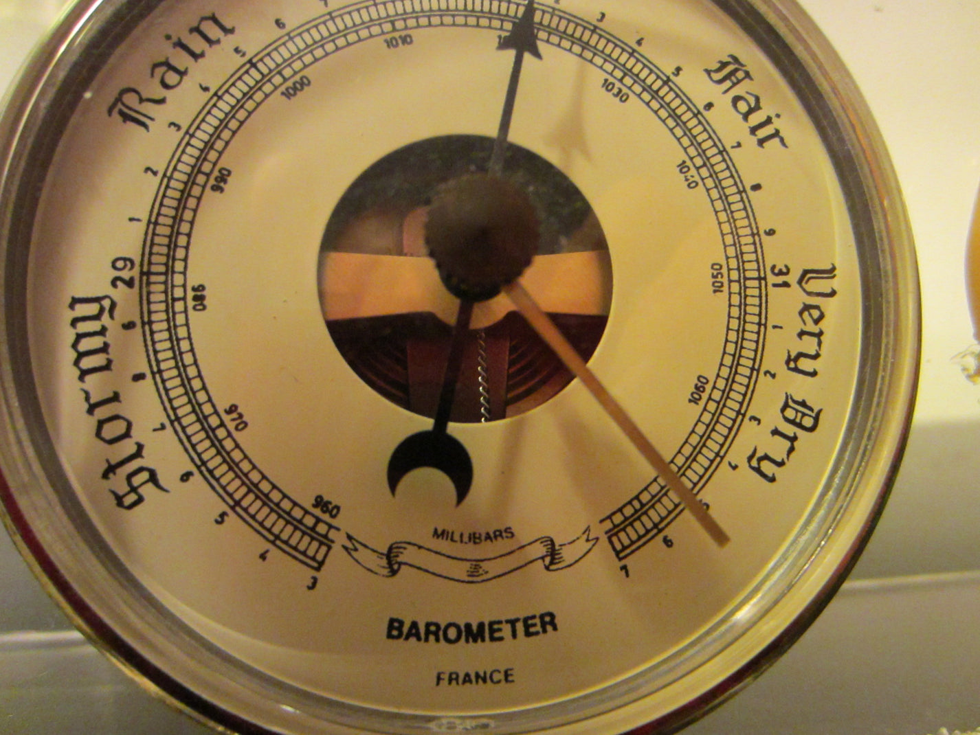 Barometer France Post Modern Acrylic Cased Desktop Weather Station ...