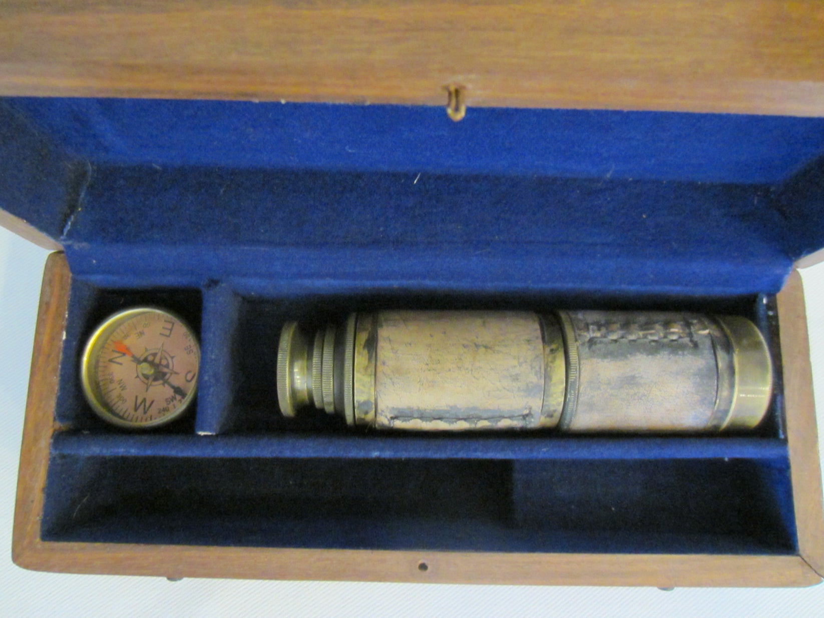 Henry Barrow Co London Extended Spyglass Telescope Compass In Oak Box ...